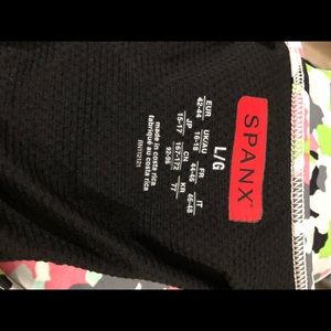 SPANX | Tops | Spanx Activewear Large | Poshmark